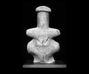 The 10 most haunted objects in the world | Collectors Hive Blog